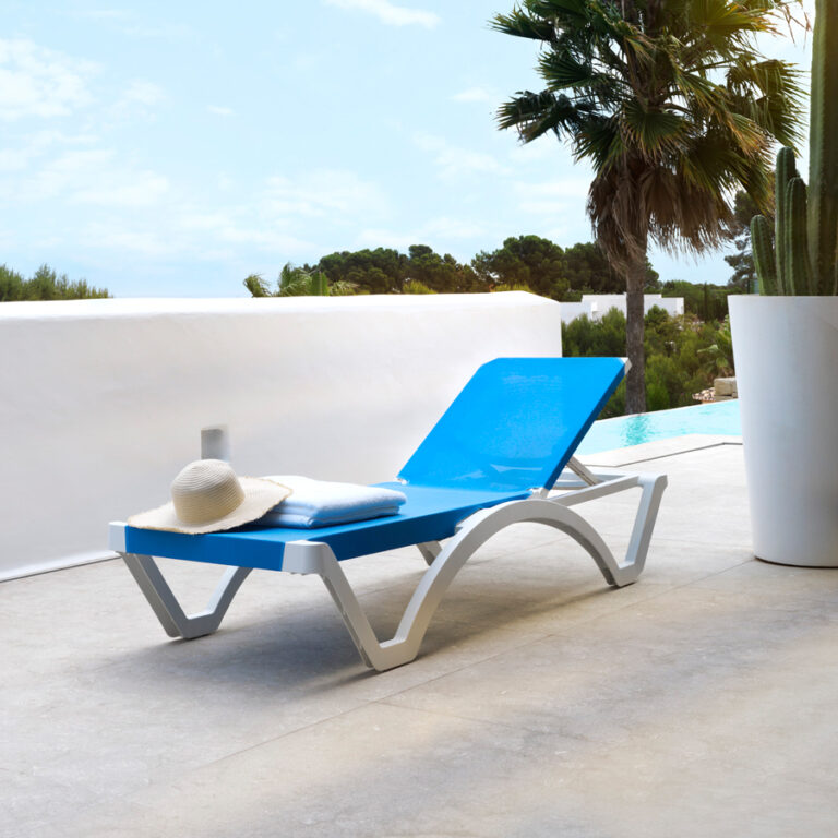 Mykonos Pool Bed - Oikos Aphrodite
